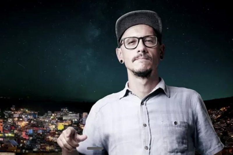 Sucesso na internet, humorista Marcito Castro abre programação 2024 do ...